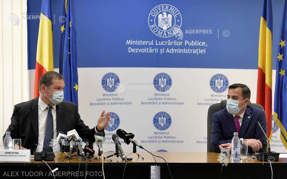 Cseke Attila a preluat mandatul de ministru al Dezvoltării | AGERPRES ... Cseke Attila a preluat mandatul de ministru al Dezvoltării | AGERPRES ...